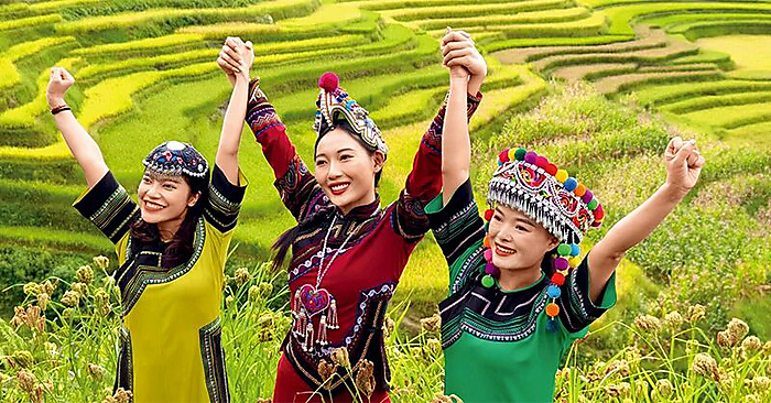 Promoting Folk Dance, Cultural Heritage with Trendy Expressions - All ...