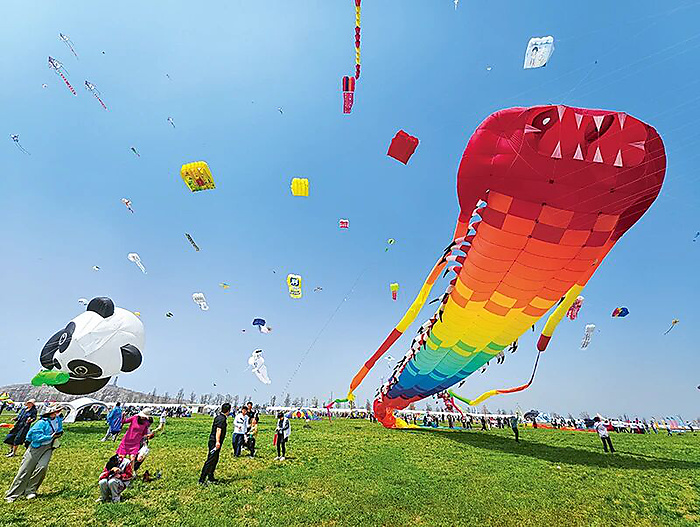 Millennia-Old, Kite-Making Technique 'Soars' in Weifang - All China ...