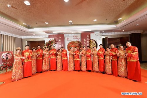 Glassworks Making Industry Booms in Hejian of North China's Hebei - All ...